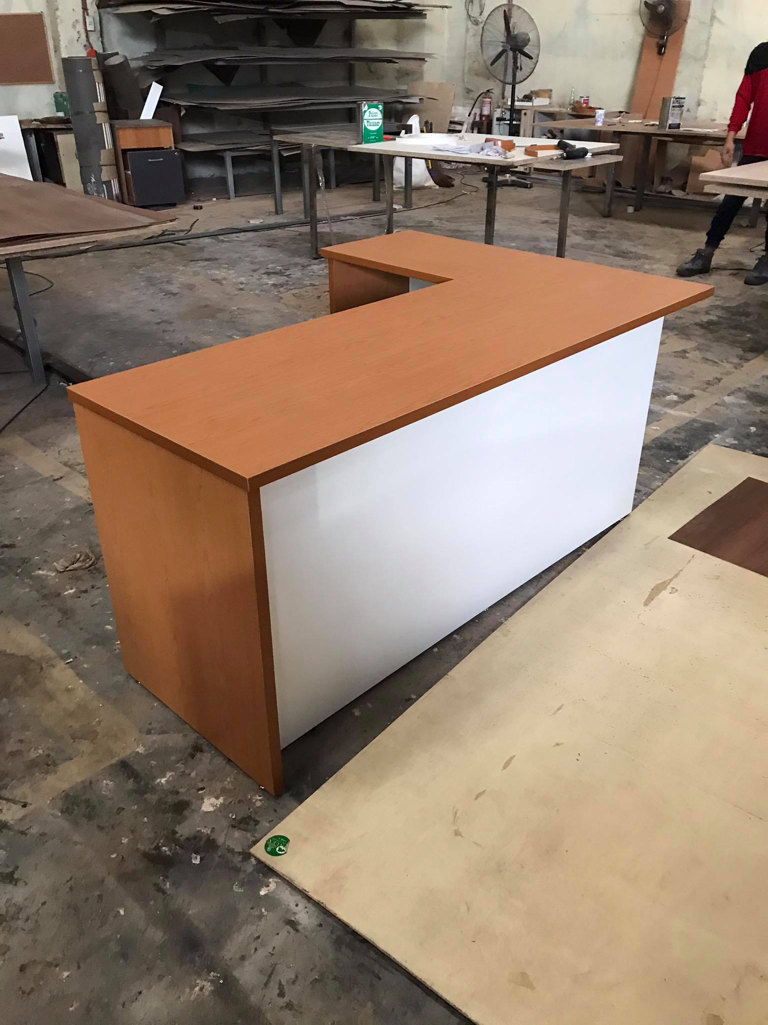 Sample Projects Executive Office Table - High Quality Office Furniture ...