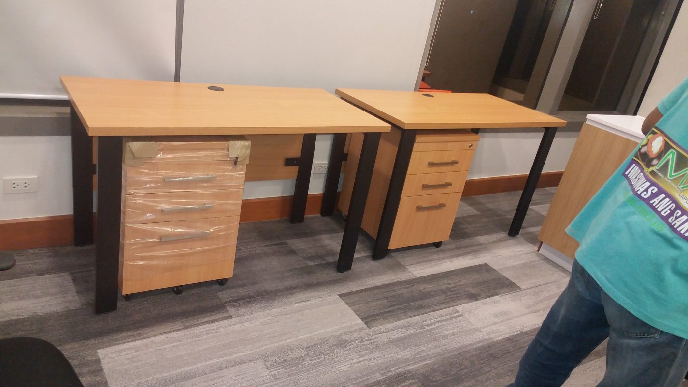 Office Table Apt - 02 - High Quality Office Furniture in Manila ...